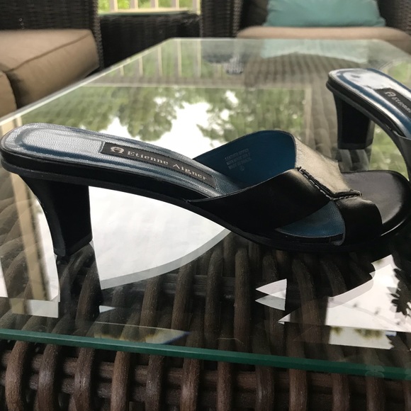 Etienne Aigner | Shoes | Vintager Etienne Aigner Leather Sandals | Poshmark